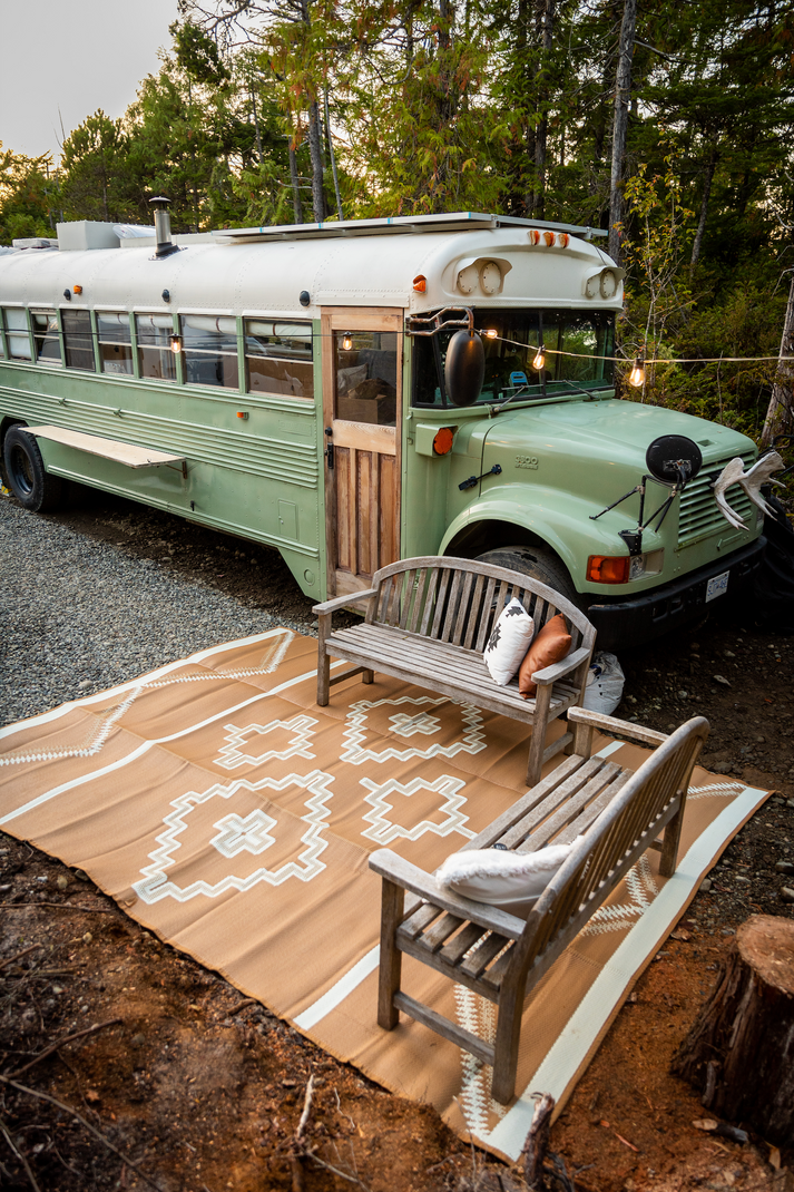 RANCH RUGS - 9ft x 12ft - ALPINE - Tan + Ivory – WesternGrande